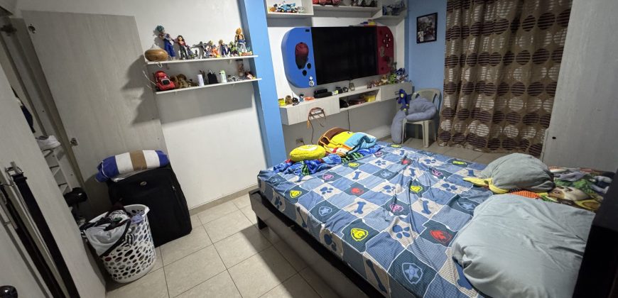 Se alquila casa de 3 dormitorios en Urb. La Romareda. – Planeta ...